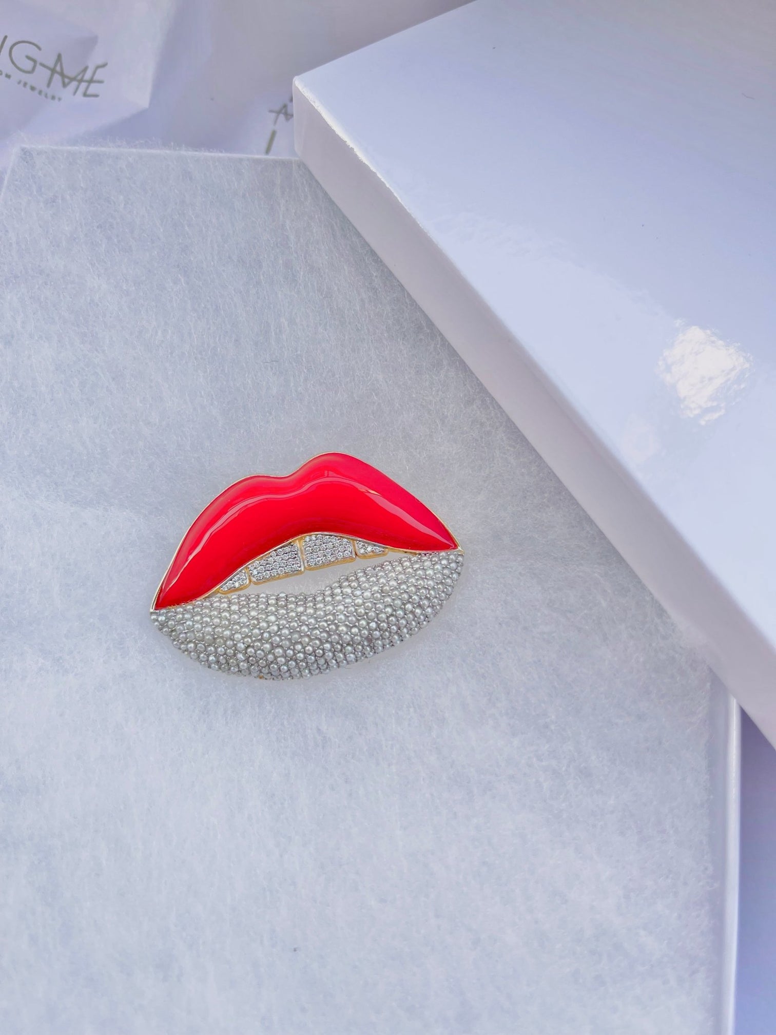 BROOCH [CUSTOM ORDER] – KING ME Custom Jewelry